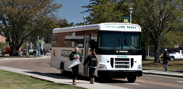 Lion Traxx Shuttle Service - Southeastern Louisiana University